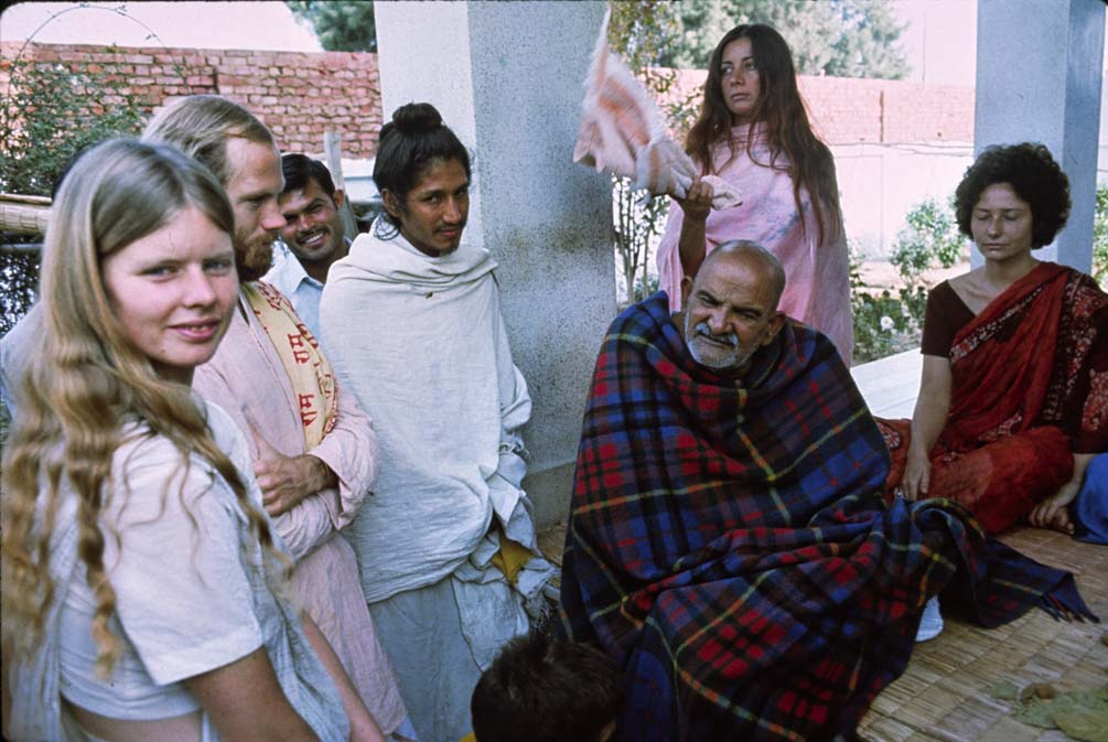 Neem Karoli Baba – Janaki Rathod – Beezone